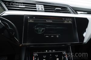 Melns Audi E-Tron 2021 Rīga, ar dzinēja tilpumu 0.00 L un nobraukumu 89 tūkst. km par 28300 €, foto 18 vietnē AUTOMOTO.COM.LV