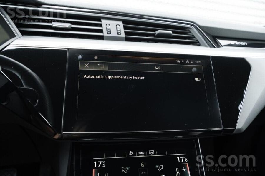 Melns Audi E-Tron 2021 Rīga, ar dzinēja tilpumu 0.00 L un nobraukumu 89 tūkst. km par 28300 €, foto 19 vietnē AUTOMOTO.COM.LV