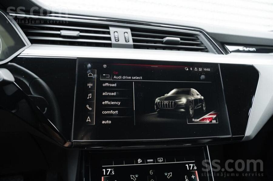 Melns Audi E-Tron 2021 Rīga, ar dzinēja tilpumu 0.00 L un nobraukumu 89 tūkst. km par 28300 €, foto 21 vietnē AUTOMOTO.COM.LV