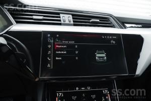 Melns Audi E-Tron 2021 Rīga, ar dzinēja tilpumu 0.00 L un nobraukumu 89 tūkst. km par 28300 €, foto 22 vietnē AUTOMOTO.COM.LV