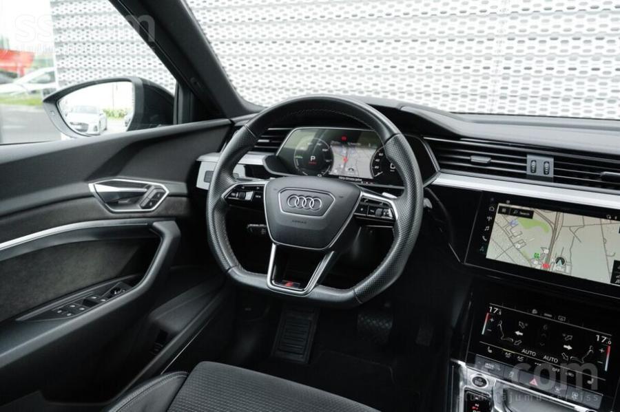 Melns Audi E-Tron 2021 Rīga, ar dzinēja tilpumu 0.00 L un nobraukumu 89 tūkst. km par 28300 €, foto 28 vietnē AUTOMOTO.COM.LV