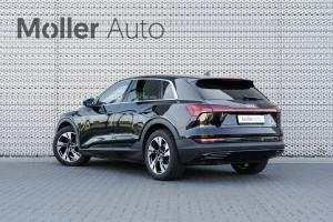Melns Audi E-Tron 2021 Mārupe, ar dzinēja tilpumu 0.00 L un nobraukumu 65 tūkst. km par 30000 €, foto 4 vietnē AUTOMOTO.COM.LV