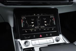 Melns Audi E-Tron 2021 Mārupe, ar dzinēja tilpumu 0.00 L un nobraukumu 65 tūkst. km par 30000 €, foto 29 vietnē AUTOMOTO.COM.LV
