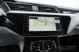 Черный Ауди E-Tron 2021 в Рига, объемом двигателя 0.00 л и пробегом 65 тыс. км за 30000 €, фото 54 на AUTOMOTO.COM.LV