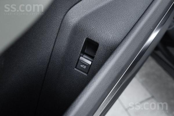 Melns Audi E-Tron 2021 Rīga, ar dzinēja tilpumu 0.00 L un nobraukumu 61 tūkst. km par 38950 €, foto 9 vietnē AUTOMOTO.COM.LV