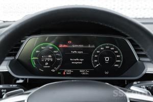 Melns Audi E-Tron 2021 Rīga, ar dzinēja tilpumu 0.00 L un nobraukumu 61 tūkst. km par 38950 €, foto 16 vietnē AUTOMOTO.COM.LV