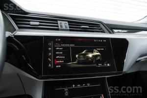 Melns Audi E-Tron 2021 Rīga, ar dzinēja tilpumu 0.00 L un nobraukumu 61 tūkst. km par 38950 €, foto 23 vietnē AUTOMOTO.COM.LV