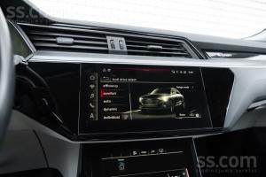 Melns Audi E-Tron 2021 Rīga, ar dzinēja tilpumu 0.00 L un nobraukumu 61 tūkst. km par 38950 €, foto 24 vietnē AUTOMOTO.COM.LV