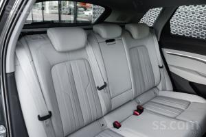 Melns Audi E-Tron 2021 Rīga, ar dzinēja tilpumu 0.00 L un nobraukumu 61 tūkst. km par 38950 €, foto 34 vietnē AUTOMOTO.COM.LV