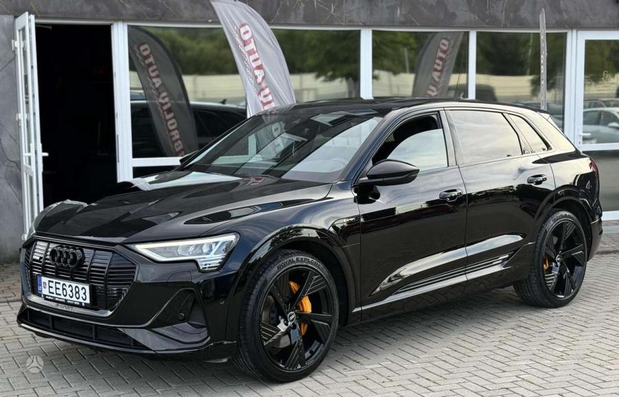 Melns Audi E-Tron 2021 Radviliškis, ar dzinēja tilpumu 0.00 L un nobraukumu 54 tūkst. km par 33578 €, foto 6 vietnē AUTOMOTO.COM.LV