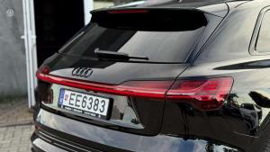 Melns Audi E-Tron 2021 Radviliškis, ar dzinēja tilpumu 0.00 L un nobraukumu 54 tūkst. km par 33578 €, foto 16 vietnē AUTOMOTO.COM.LV