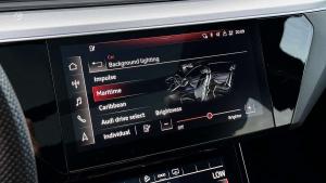 Melns Audi E-Tron 2021 Radviliškis, ar dzinēja tilpumu 0.00 L un nobraukumu 54 tūkst. km par 33578 €, foto 27 vietnē AUTOMOTO.COM.LV