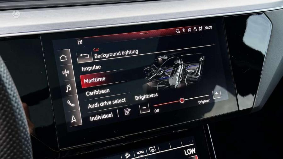 Melns Audi E-Tron 2021 Radviliškis, ar dzinēja tilpumu 0.00 L un nobraukumu 54 tūkst. km par 33578 €, foto 27 vietnē AUTOMOTO.COM.LV