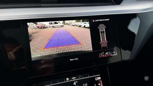 Melns Audi E-Tron 2021 Radviliškis, ar dzinēja tilpumu 0.00 L un nobraukumu 54 tūkst. km par 33578 €, foto 29 vietnē AUTOMOTO.COM.LV