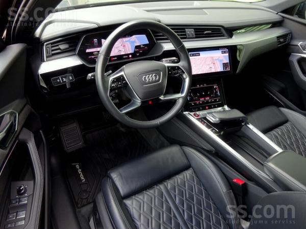 Melns Audi E-Tron 2021 Rīga, ar dzinēja tilpumu 0.00 L un nobraukumu 195 tūkst. km par 24900 €, foto 6 vietnē AUTOMOTO.COM.LV