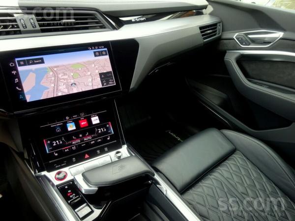 Melns Audi E-Tron 2021 Rīga, ar dzinēja tilpumu 0.00 L un nobraukumu 195 tūkst. km par 24900 €, foto 10 vietnē AUTOMOTO.COM.LV