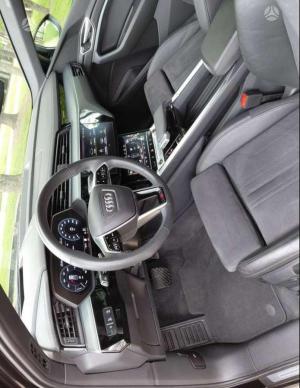 Black Audi E-Tron 2021 in Vilkaviskis, with an engine capacity of 0.00 L and mileage of 58 thousand km for 27400 €, photo 20 on AUTOMOTO.COM.LV
