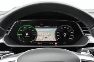 Melns Audi E-Tron 2021 Rīga, ar dzinēja tilpumu 0.00 L un nobraukumu 88 tūkst. km par 32500 €, foto 19 vietnē AUTOMOTO.COM.LV