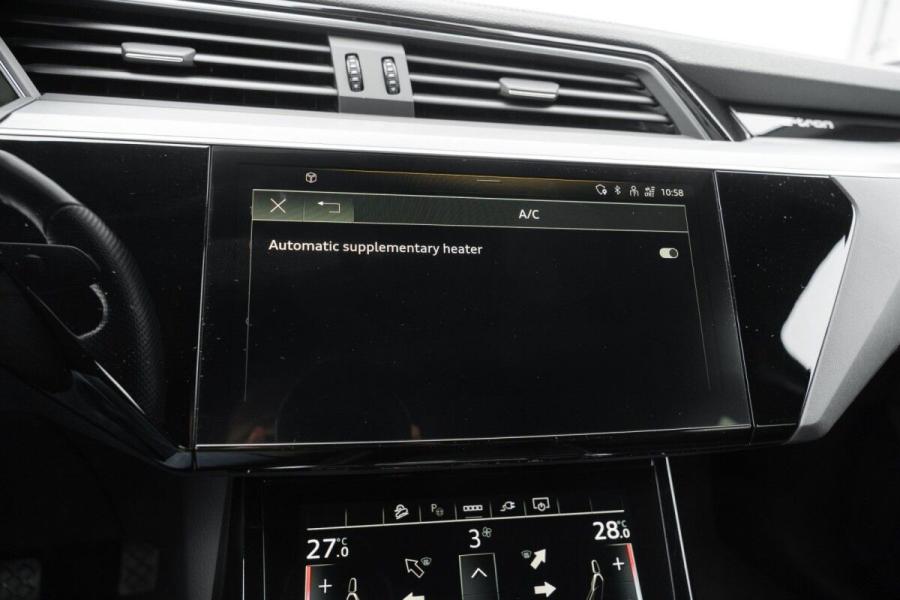 Melns Audi E-Tron 2021 Rīga, ar dzinēja tilpumu 0.00 L un nobraukumu 88 tūkst. km par 32500 €, foto 24 vietnē AUTOMOTO.COM.LV