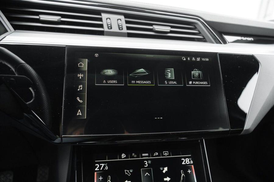 Melns Audi E-Tron 2021 Rīga, ar dzinēja tilpumu 0.00 L un nobraukumu 88 tūkst. km par 32500 €, foto 31 vietnē AUTOMOTO.COM.LV