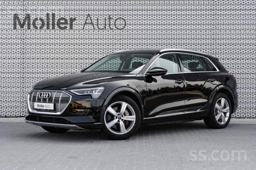 Melns Audi E-Tron 2022 Rīga, ar dzinēja tilpumu 0.00 L un nobraukumu 30 tūkst. km par 39700 €, foto 1 vietnē AUTOMOTO.COM.LV