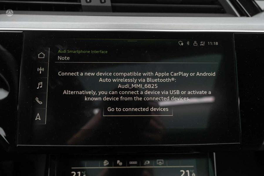 Black Audi E-Tron 2022 in Vilnius, with an engine capacity of 0.00 L and mileage of 41 thousand km for 33450 €, photo 34 on AUTOMOTO.COM.LV