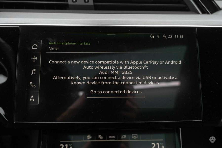 Black Audi E-Tron 2022 in Vilnius, with an engine capacity of 0.00 L and mileage of 41 thousand km for 32950 €, photo 34 on AUTOMOTO.COM.LV