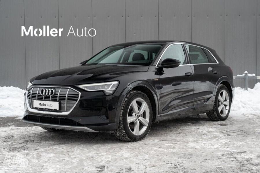Black Audi E-Tron 2022 in Vilnius, with an engine capacity of 0.00 L and mileage of 46 thousand km for 34900 €, photo 1 on AUTOMOTO.COM.LV