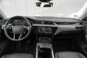 Black Audi E-Tron 2022 in Vilnius, with an engine capacity of 0.00 L and mileage of 46 thousand km for 34900 €, photo 12 on AUTOMOTO.COM.LV