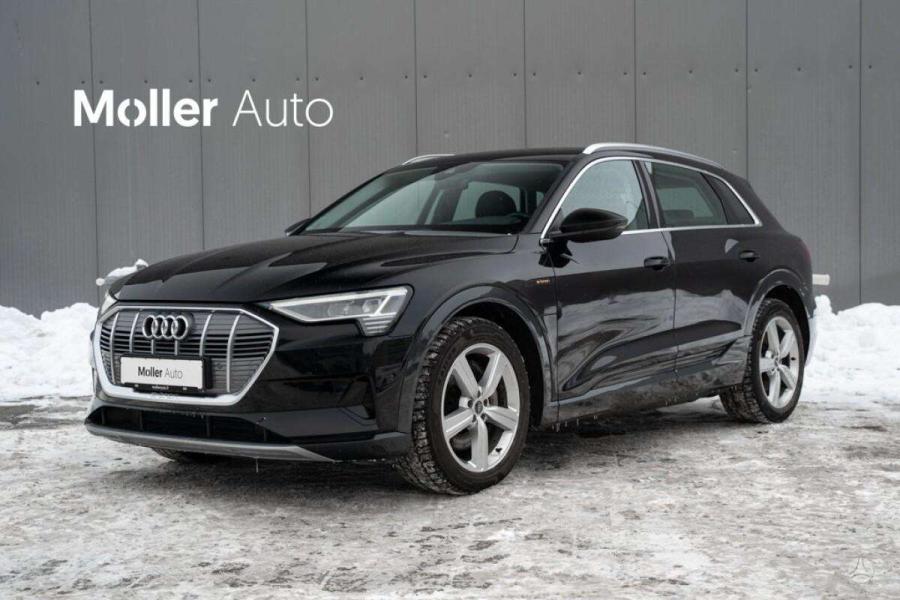 Black Audi E-Tron 2022 in Vilnius, with an engine capacity of 0.00 L and mileage of 43 thousand km for 34900 €, photo 1 on AUTOMOTO.COM.LV