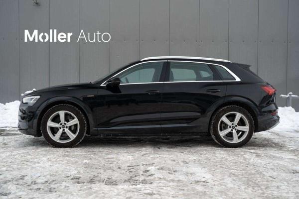 Melns Audi E-Tron 2022 Viļņa, ar dzinēja tilpumu 0.00 L un nobraukumu 43 tūkst. km par 34900 €, foto 3 vietnē AUTOMOTO.COM.LV