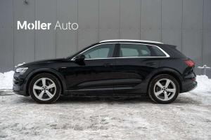 Black Audi E-Tron 2022 in Vilnius, with an engine capacity of 0.00 L and mileage of 43 thousand km for 34900 €, photo 3 on AUTOMOTO.COM.LV