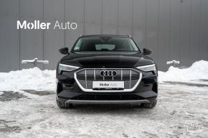 Black Audi E-Tron 2022 in Vilnius, with an engine capacity of 0.00 L and mileage of 43 thousand km for 34900 €, photo 2 on AUTOMOTO.COM.LV
