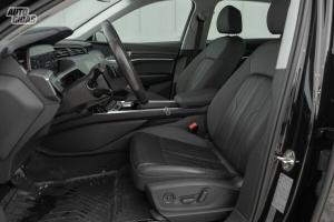 Black Audi E-Tron 2022 in Vilnius, with an engine capacity of 0.00 L and mileage of 43 thousand km for 34900 €, photo 17 on AUTOMOTO.COM.LV