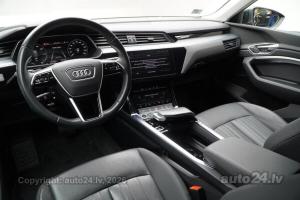 Black Audi E-Tron 2022 in Tallinn, with an engine capacity of 0.00 L and mileage of 25 thousand km for 38850 €, photo 11 on AUTOMOTO.COM.LV