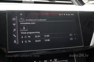 Black Audi E-Tron 2022 in Tallinn, with an engine capacity of 0.00 L and mileage of 25 thousand km for 38850 €, photo 20 on AUTOMOTO.COM.LV