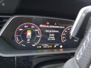 Melns Audi E-Tron 2022 Panevēža, ar dzinēja tilpumu 0.00 L un nobraukumu 42 tūkst. km par 23250 €, foto 17 vietnē AUTOMOTO.COM.LV