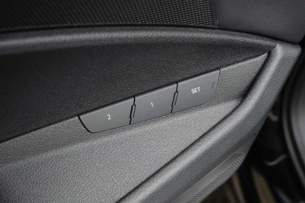 Melns Audi E-Tron 2022 Mārupe, ar dzinēja tilpumu 0.00 L un nobraukumu 56 tūkst. km par 34900 €, foto 11 vietnē AUTOMOTO.COM.LV