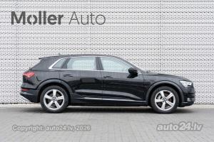 Black Audi E-Tron 2022 in Riga, with an engine capacity of 0.00 L and mileage of 35 thousand km for 35765 €, photo 5 on AUTOMOTO.COM.LV