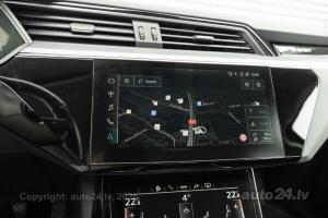 Black Audi E-Tron 2022 in Riga, with an engine capacity of 0.00 L and mileage of 35 thousand km for 35765 €, photo 22 on AUTOMOTO.COM.LV