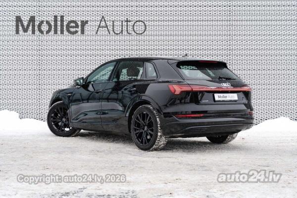 Melns Audi E-Tron 2022 Rīga, ar dzinēja tilpumu 0.00 L un nobraukumu 51 tūkst. km par 41965 €, foto 3 vietnē AUTOMOTO.COM.LV