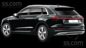 Черный Ауди E-Tron 2022 в Рига, объемом двигателя 0.00 л и пробегом 35 тыс. км за 31900 €, фото 3 на AUTOMOTO.COM.LV