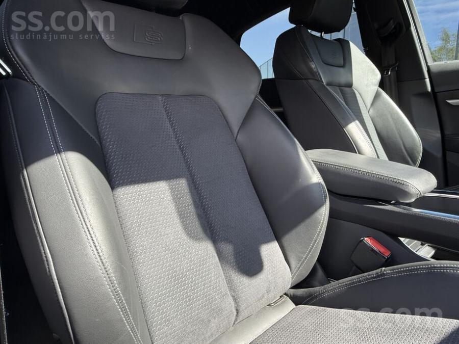 Melns Audi E-Tron 2022 Rīga, ar dzinēja tilpumu 0.00 L un nobraukumu 54 tūkst. km par 33950 €, foto 27 vietnē AUTOMOTO.COM.LV