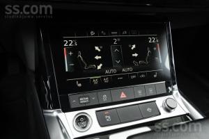 Black Audi E-Tron 2022 in Riga, with an engine capacity of 0.00 L and mileage of 28 thousand km for 37950 €, photo 26 on AUTOMOTO.COM.LV