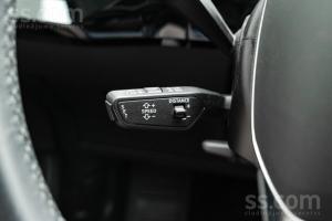 Black Audi E-Tron 2022 in Riga, with an engine capacity of 0.00 L and mileage of 28 thousand km for 37950 €, photo 12 on AUTOMOTO.COM.LV