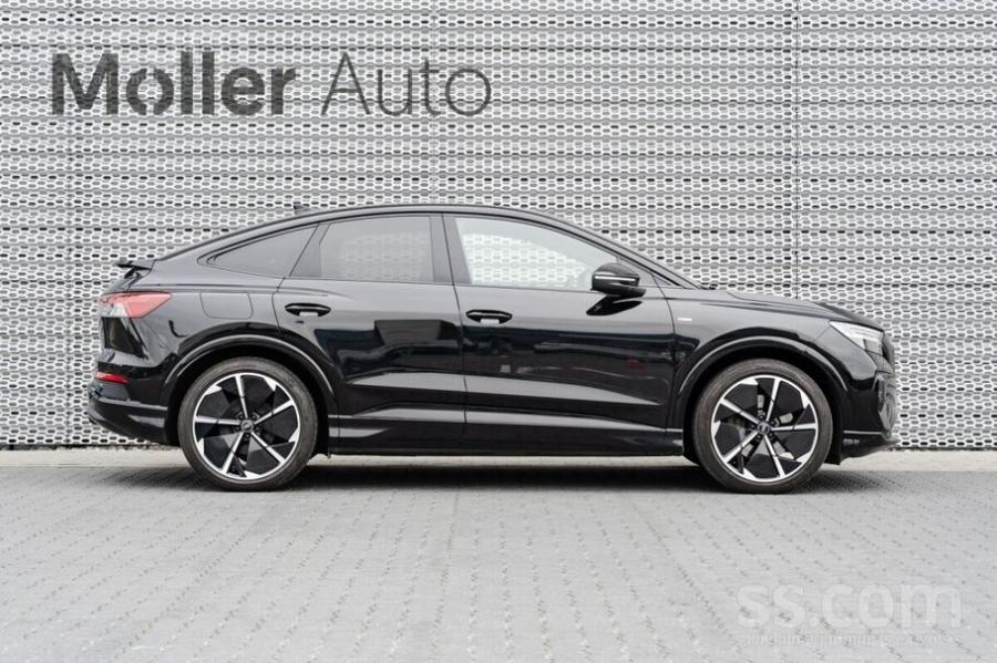 Black Audi E-Tron 2022 in Riga, with an engine capacity of 0.00 L and mileage of 67 thousand km for 37500 €, photo 6 on AUTOMOTO.COM.LV