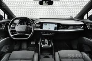 Black Audi E-Tron 2022 in Riga, with an engine capacity of 0.00 L and mileage of 67 thousand km for 37500 €, photo 8 on AUTOMOTO.COM.LV
