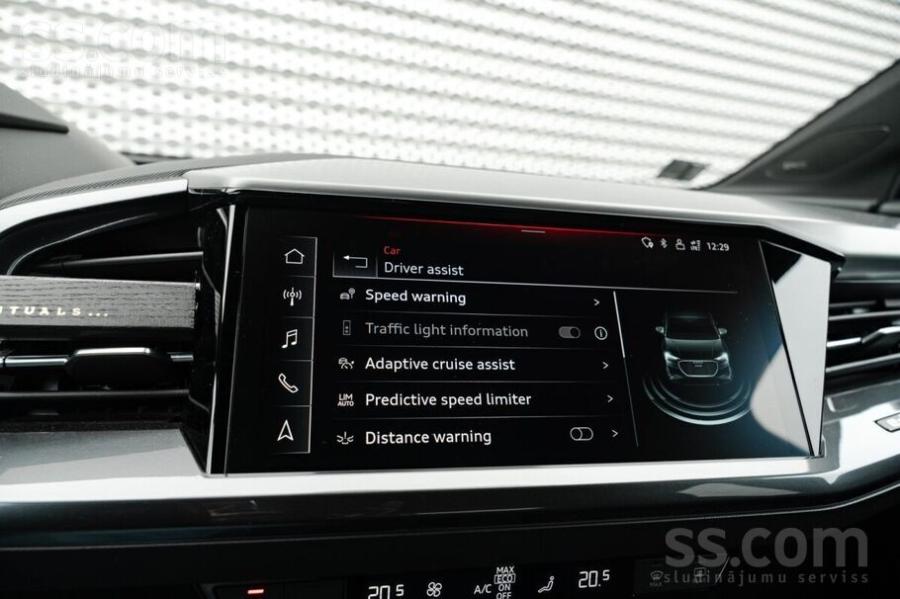 Black Audi E-Tron 2022 in Riga, with an engine capacity of 0.00 L and mileage of 67 thousand km for 37500 €, photo 23 on AUTOMOTO.COM.LV
