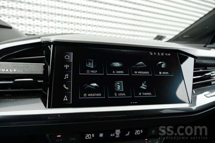 Black Audi E-Tron 2022 in Riga, with an engine capacity of 0.00 L and mileage of 67 thousand km for 37500 €, photo 26 on AUTOMOTO.COM.LV
