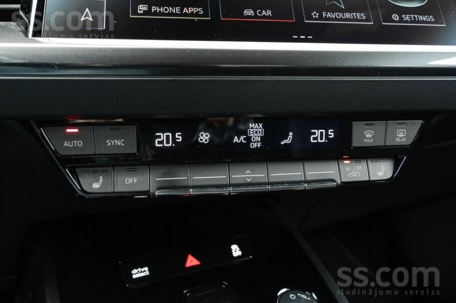 Black Audi E-Tron 2022 in Riga, with an engine capacity of 0.00 L and mileage of 67 thousand km for 37500 €, photo 29 on AUTOMOTO.COM.LV